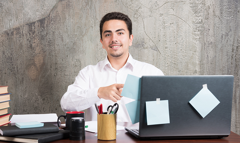 ΠΟΙΟΙ ΕΙΜΑΣΤΕ - ΥΔΡΑΥΛΙΚΟΙ ΑΘΗΝΑ ΚΕΝΤΡΟ